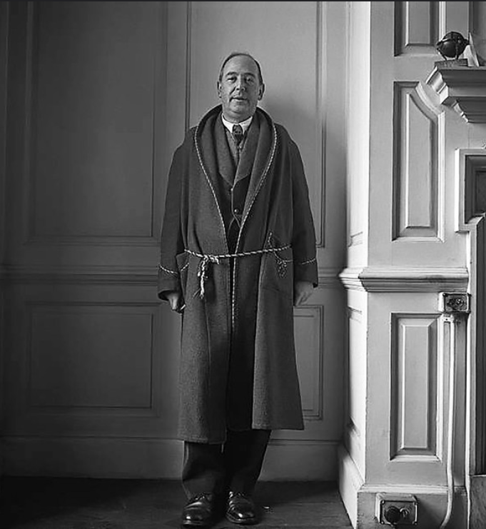 Shadowed Lands: The Greek Periphery in the Fiction of Mitchison and ...